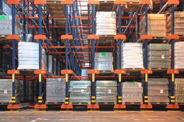 Different Types Of Pallet Racking Systems: Pallet Flow Racking | DACO