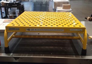 Cotterman Step Stand | Discount Center